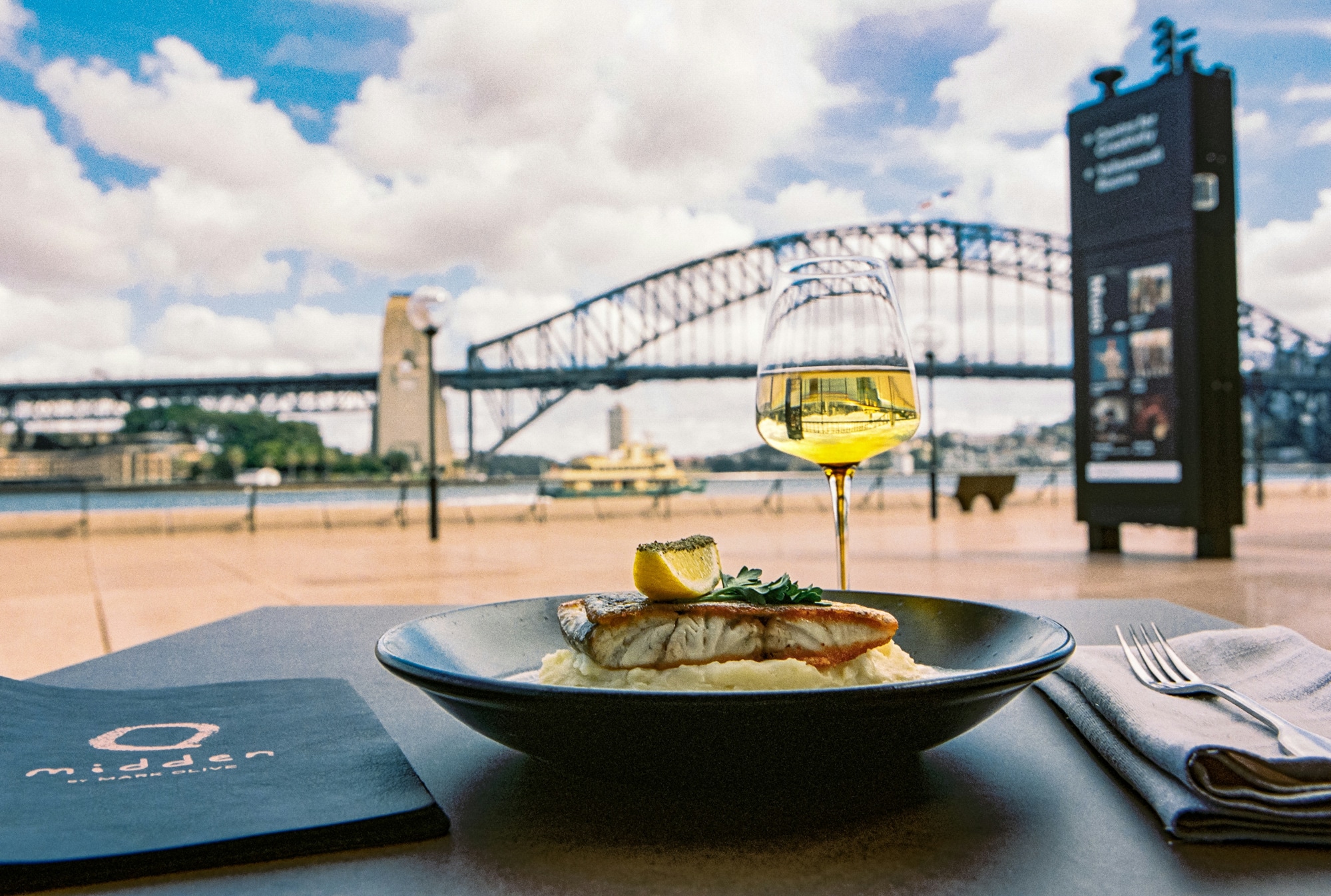 Midden by Mark Olive - Experiences List